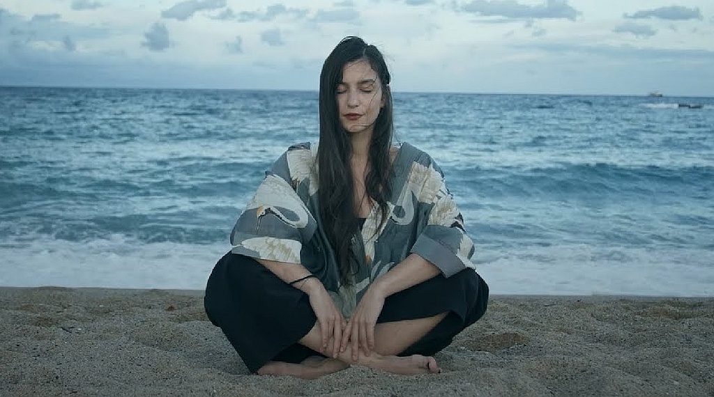 EMAA reușește cu fiecare lansare să demonstreze că emoția este o ...